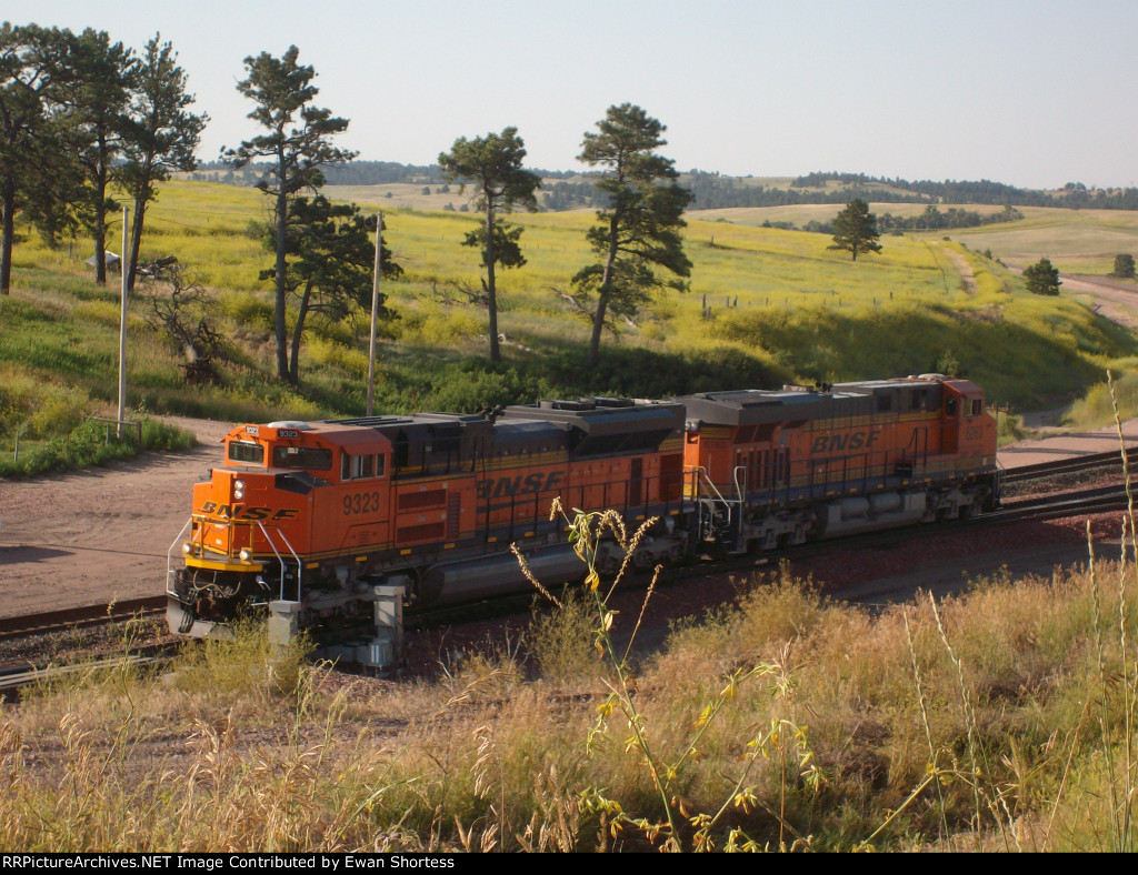 BNSF 9323